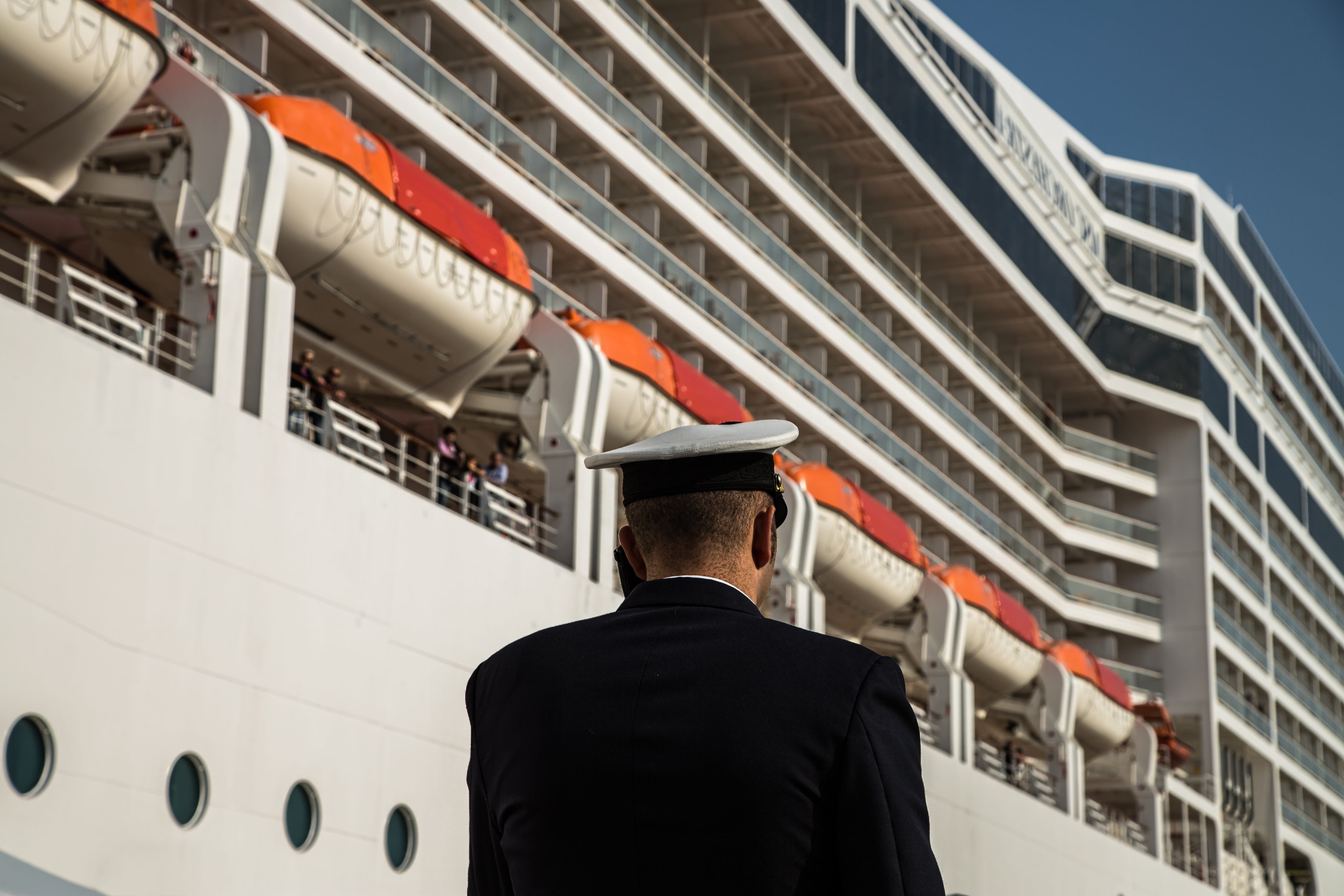 STCW Proficiency In Crowd Management (CM) - Online via Webinar - Stream Marine Training